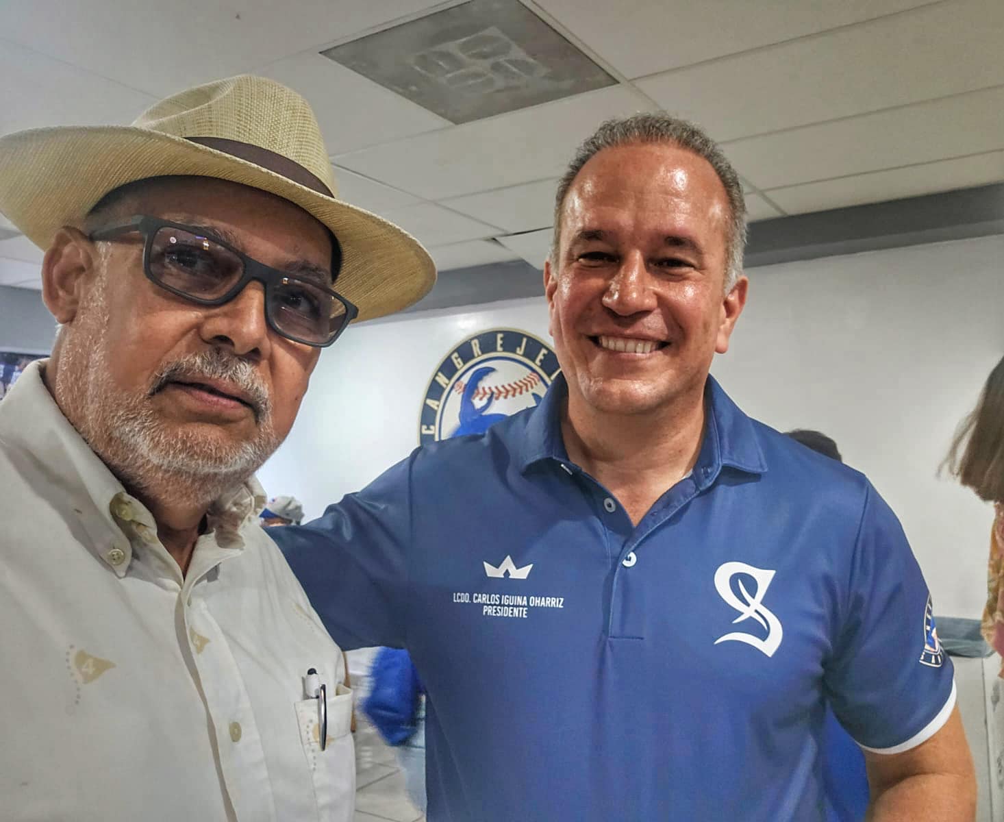 Pipe e Iguina en la cueva de los Cangrejeros – La voz vegabajeña