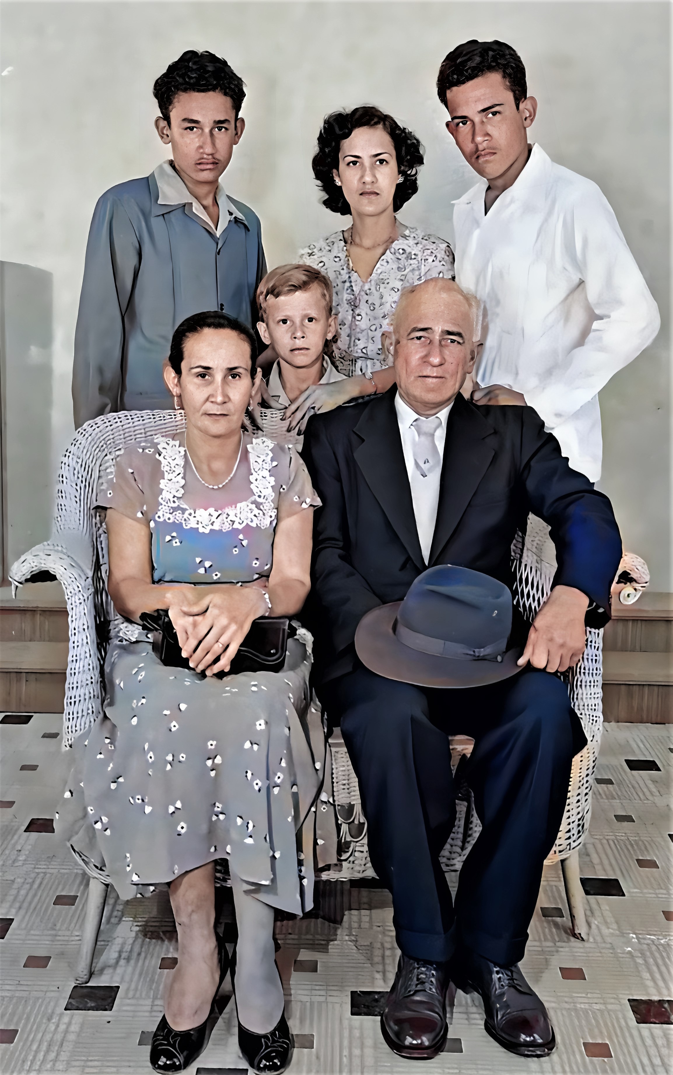 Genealogía Vegabajeñas Familia Ruiz Sierra La Voz Vegabajeña
