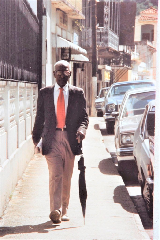 Personajes típicos de Vega Baja fotografiados por Edgardo (Egui) López ...