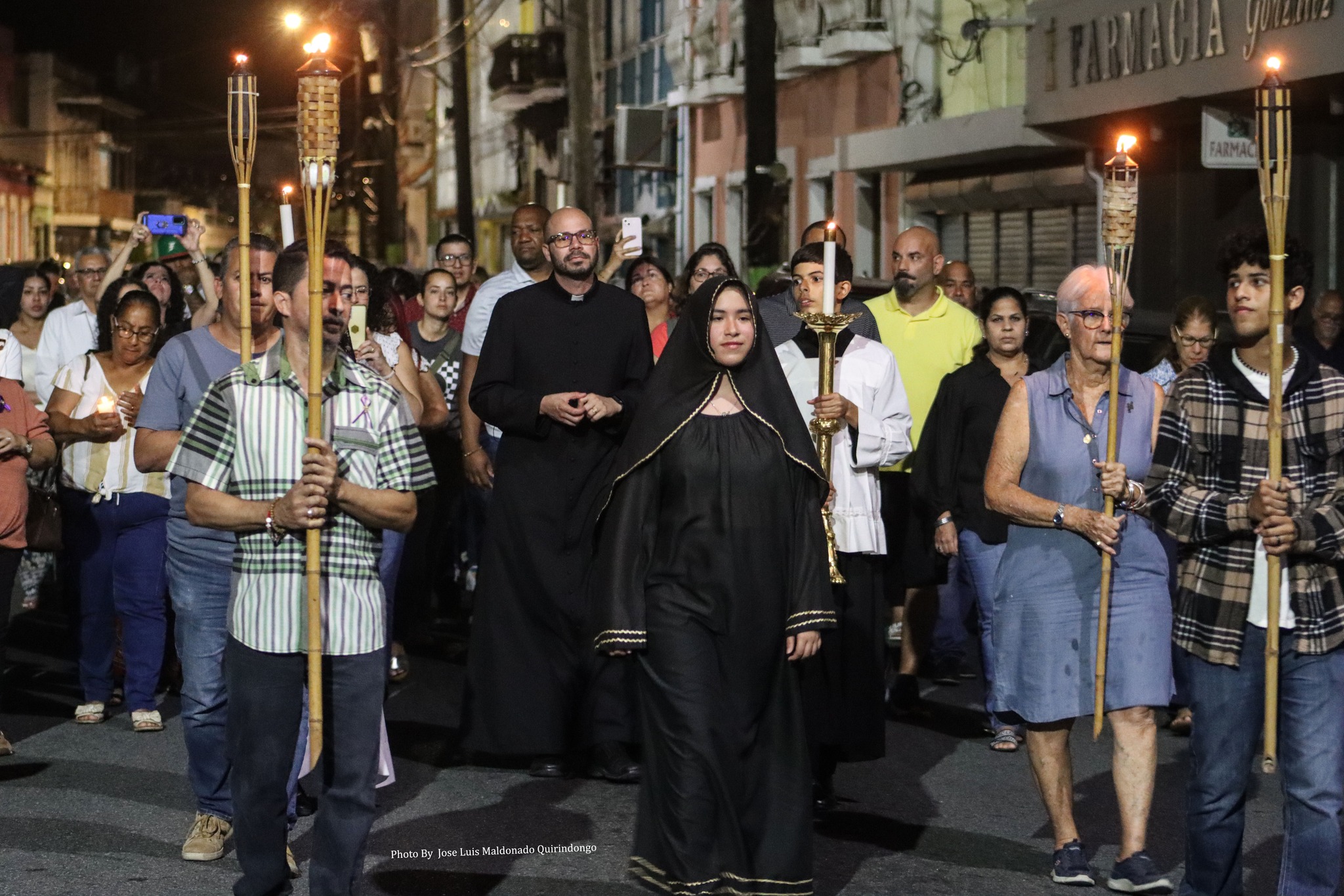 Procesión de la Soledad en Viernes Santo, por Jose Luis Maldonado ...