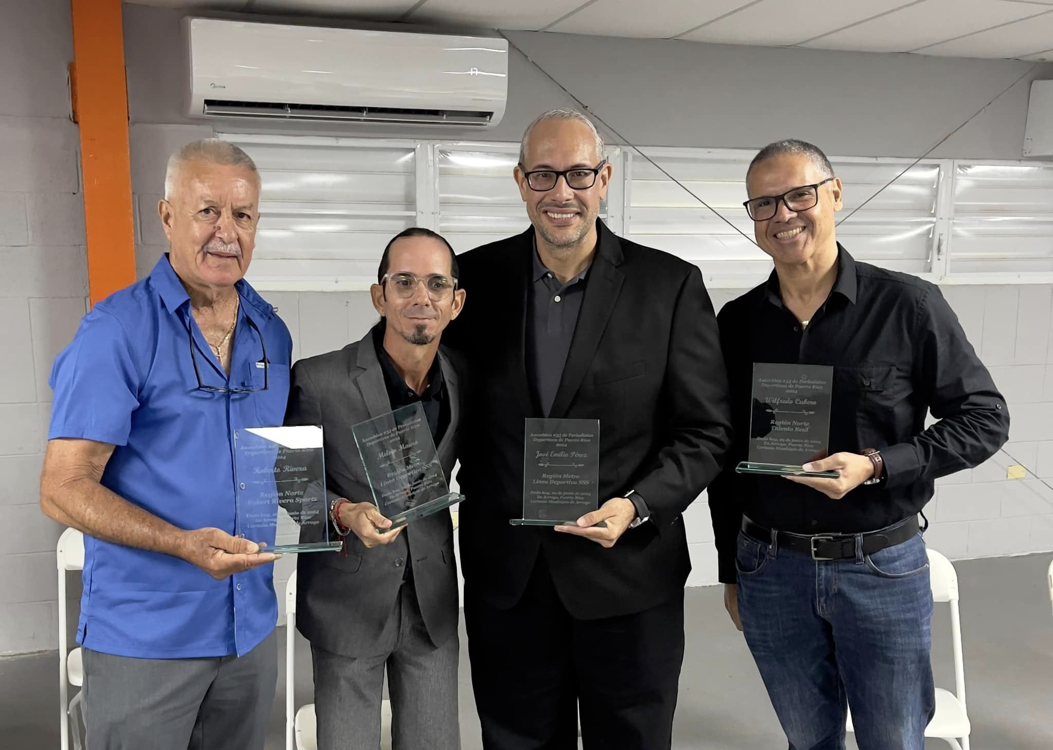 Reconocen a Robert Rivera su labor fotográfica deportiva – La voz ...